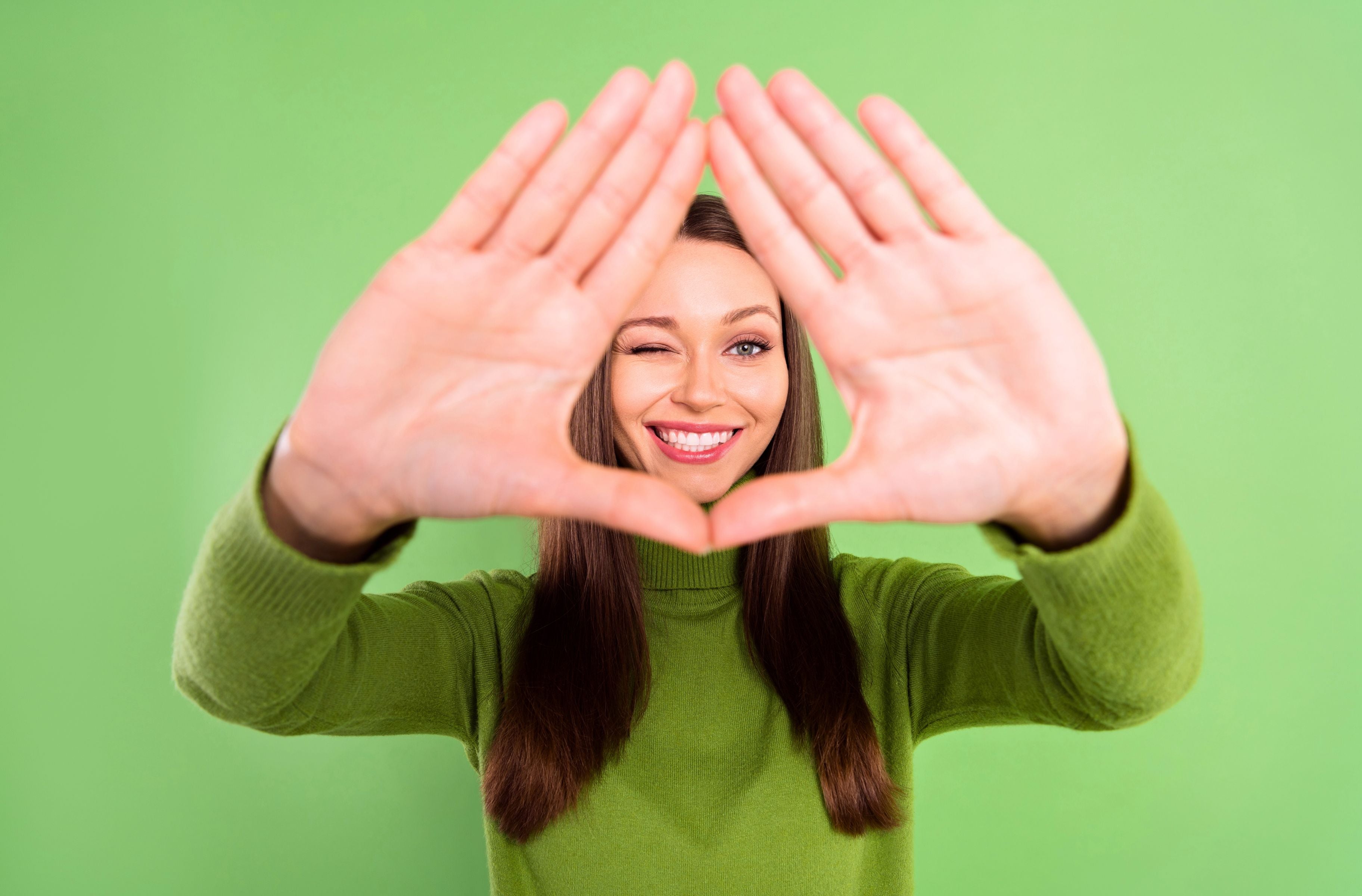 Do You Have a Dominant Eye? How Do You Know and What Does it Mean? – Iris