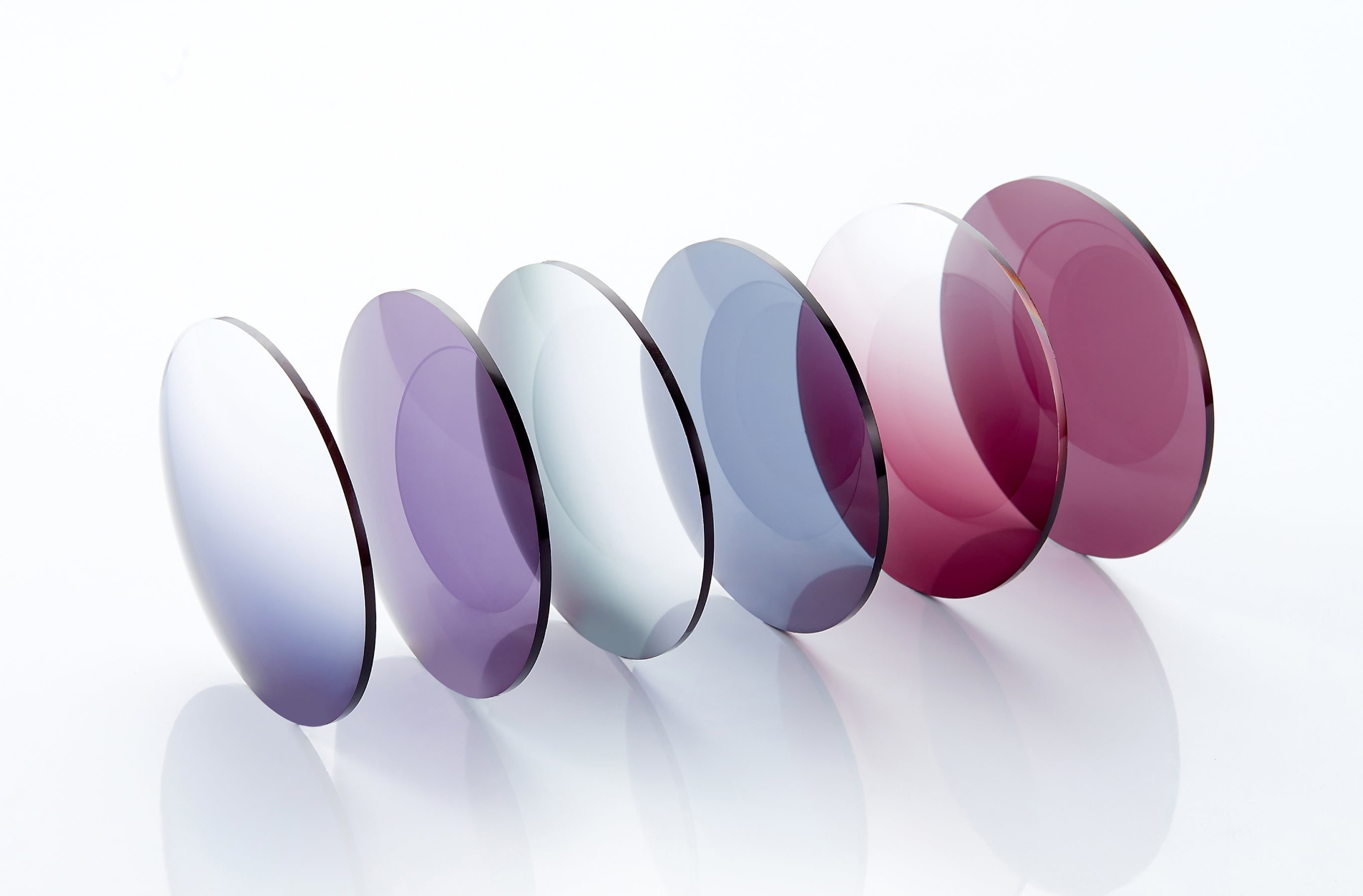 What Is the Difference Between Transitions® Lenses and Traditional Len ...