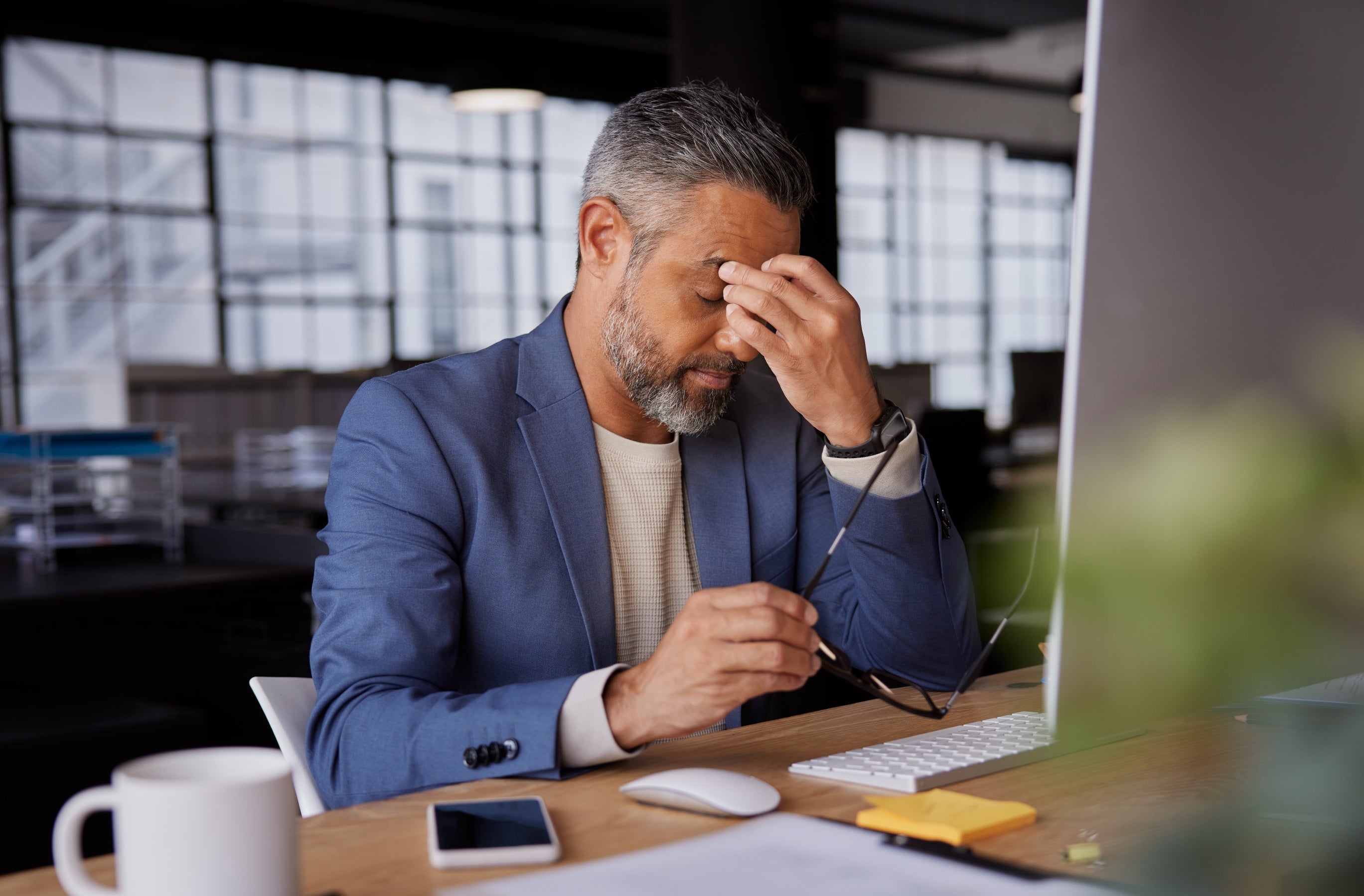 Can Eye Strain at Work Be Prevented? – Iris